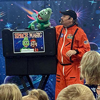 Bubble, Magic and Puppet Shows – Brett Roberts Productions